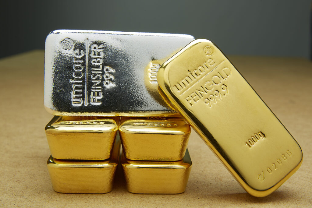 Navigating the Week Ahead: Insights for Gold and Silver Investors ...